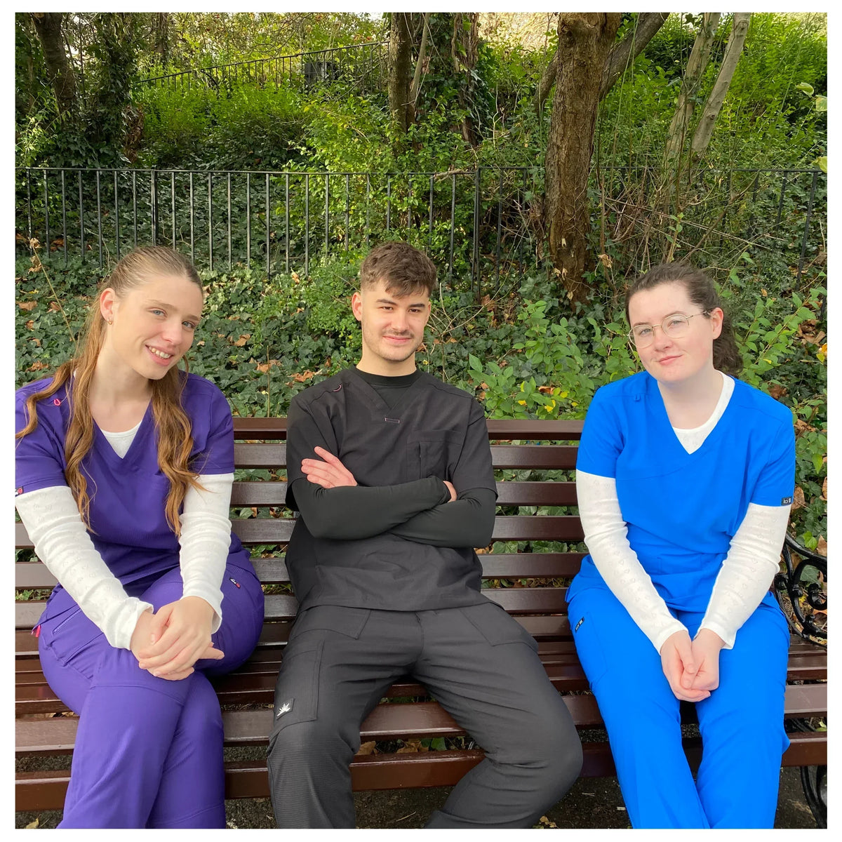 Physiotherapy Uniforms & Scrubs: The Complete Guide for Physios ...