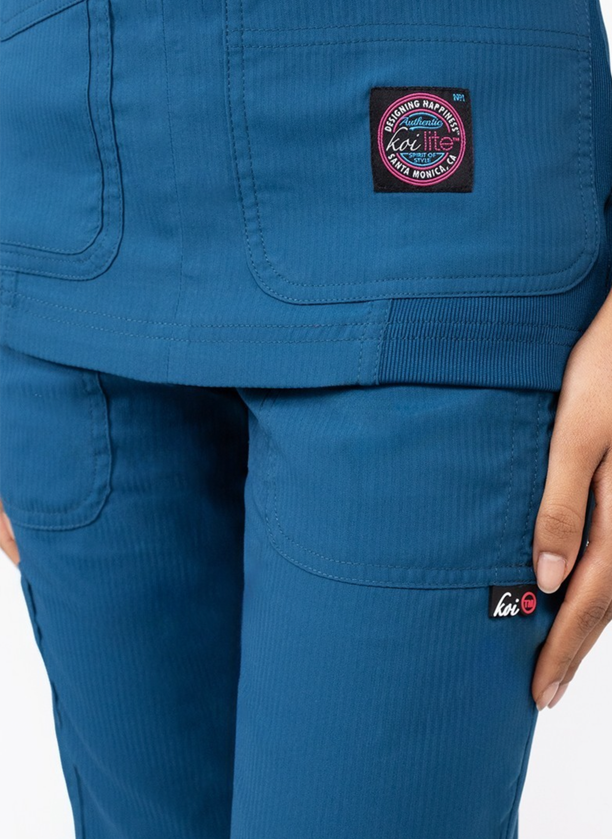 Koi Lite Serenity Women's Scrub Top – Happythreads UK